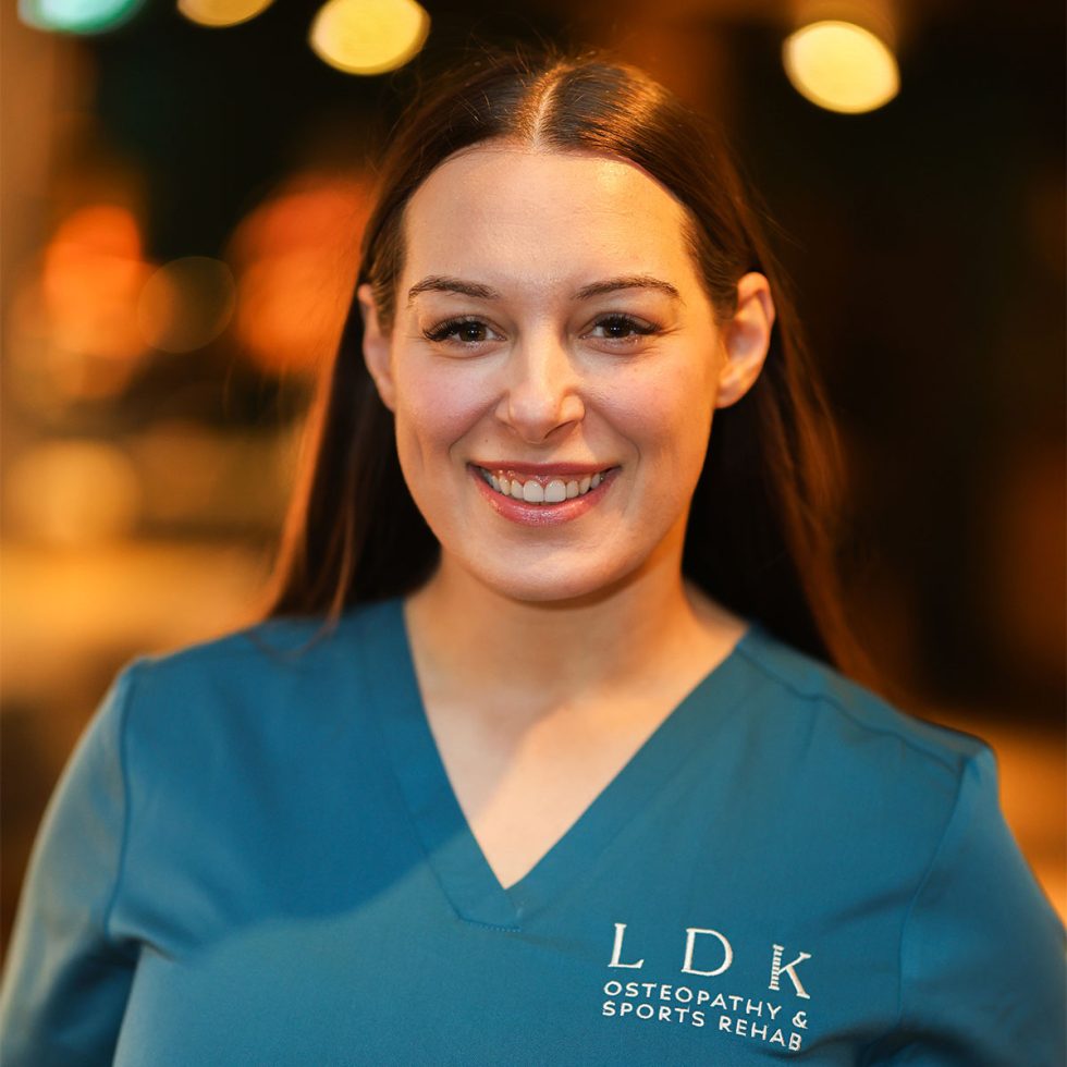 Lisa Knapp - Osteopath & Sports Massage Therapist Watford
